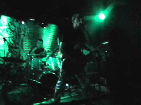 MOSKWA - punk rock live - YouTube