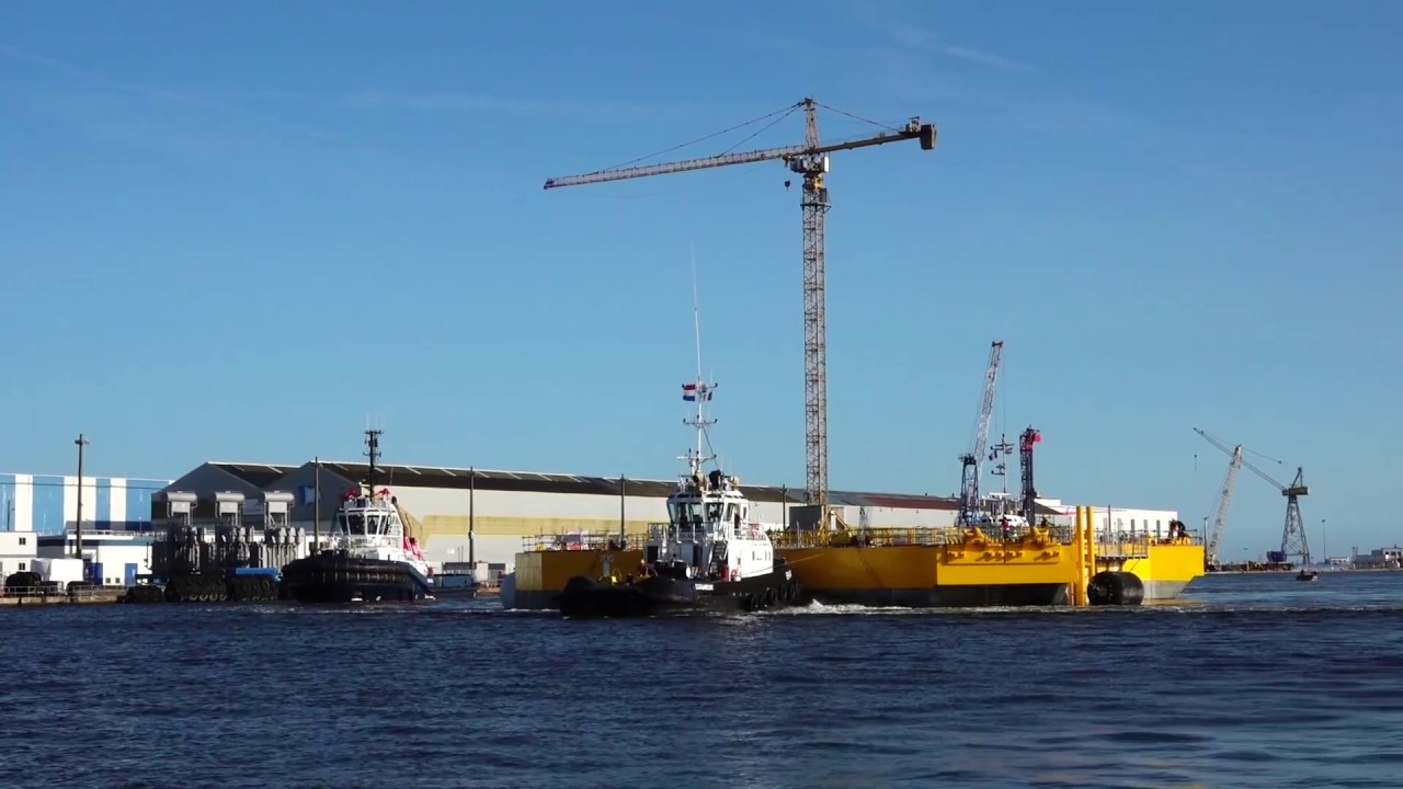 Floatgen - La fondation mise à l'eau le 23 août 2017 - YouTube