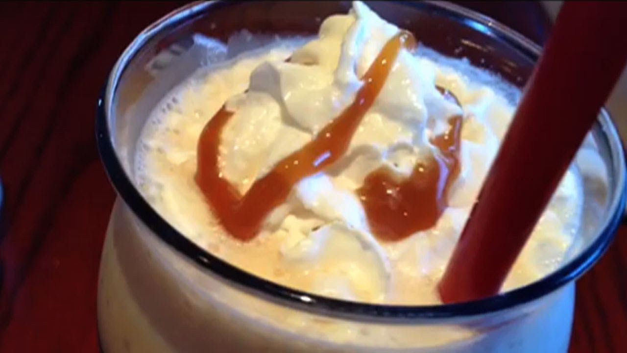 Red Robin's Sam Adams Octoberfest Beer Milk Shake - YouTube