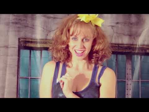 " Dumpwater Divas" - Jennifer Lieberman as Christi - YouTube
