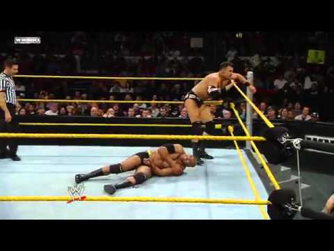 WWE NXT Percy Watson vs Johnny Curtis - YouTube
