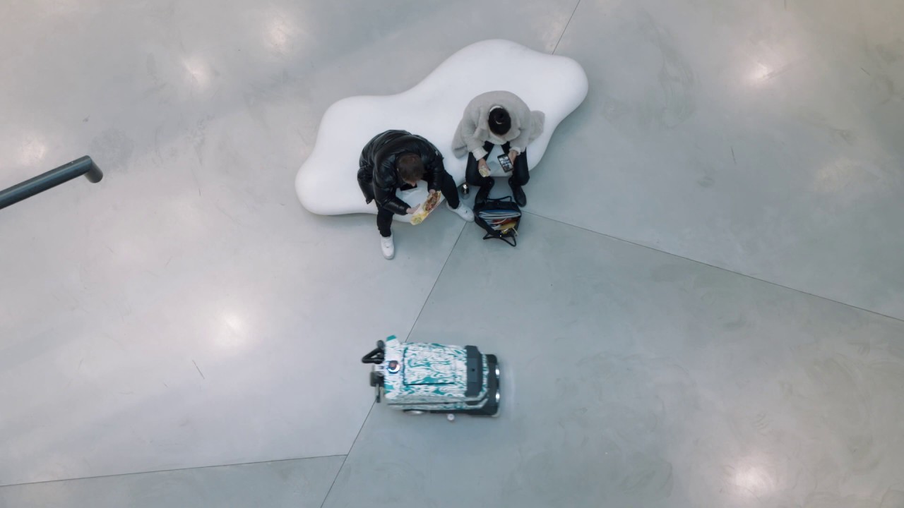 Reinigungsroboter I Robomatic Marvin I autonome Reinigungsmaschine an ...