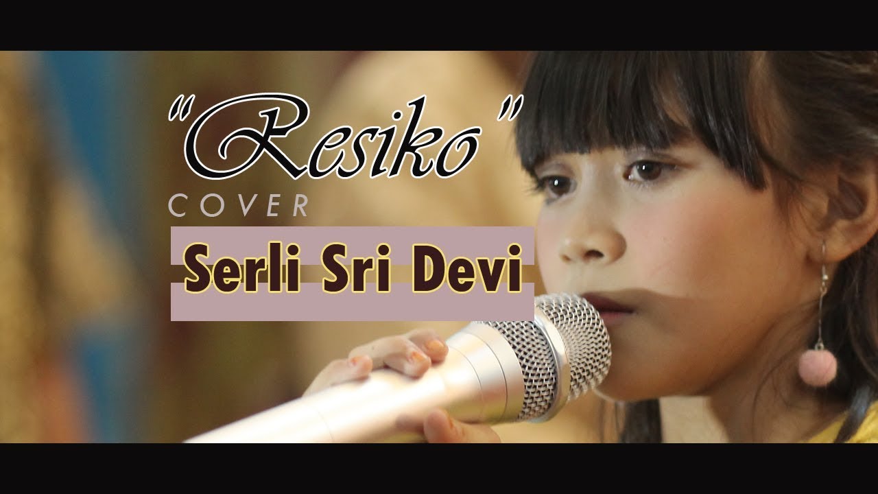 VIDEO SRIDEVI KETIKA UMUR 10 TAHUN LAGU RESIKO - YouTube
