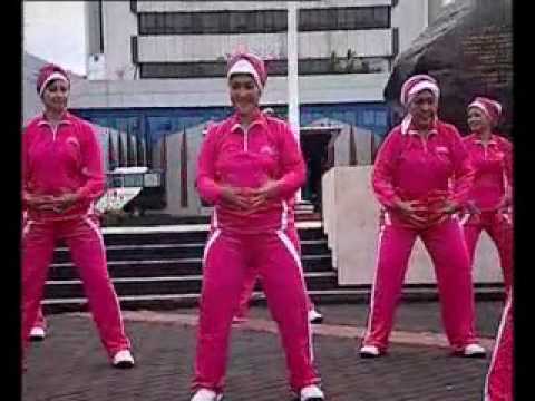 Senam Bugar Lansia 2013 Edisi Lengkap - YouTube