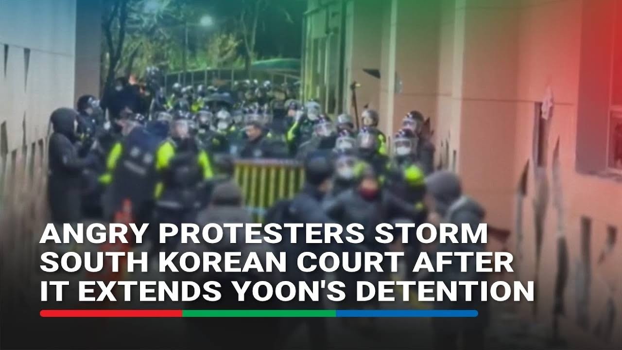 Angry protesters storm South Korean court after it extends Yoon's ...