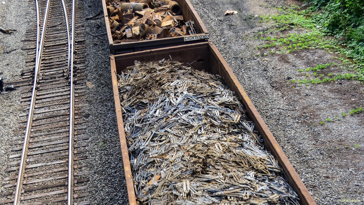 Steel & Scrap metal rail cars - YouTube