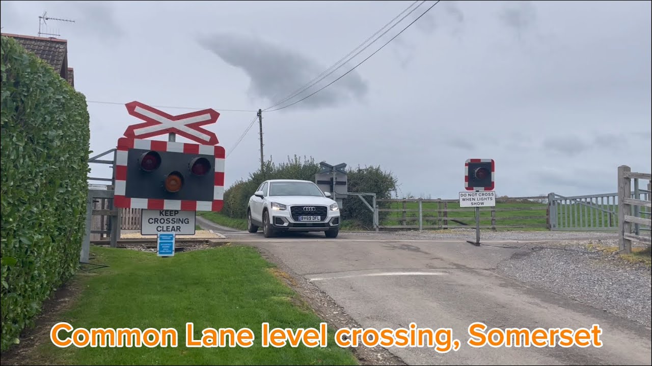 Common Lane level crossing, Somerset - YouTube