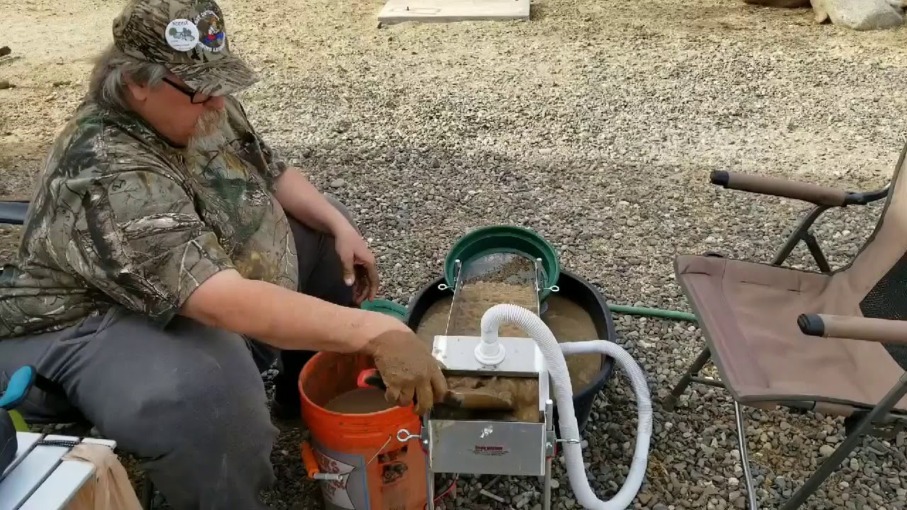 My new Gold Hog MultiSluice Concentrator - YouTube