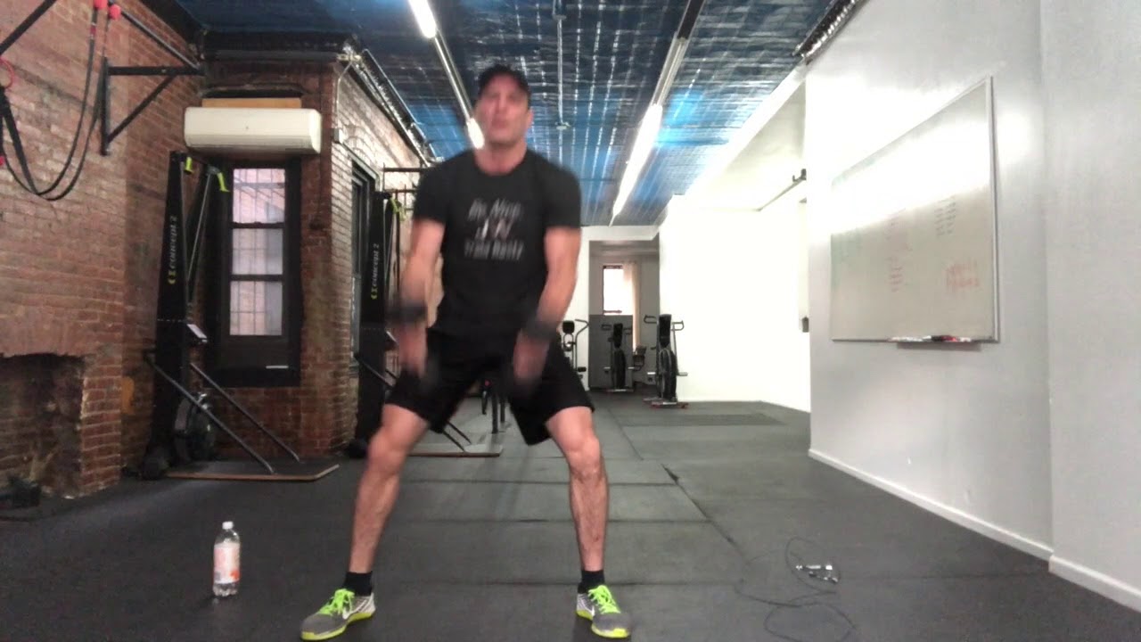 10 Minute Workout - Push Up Row & Front Squats - YouTube