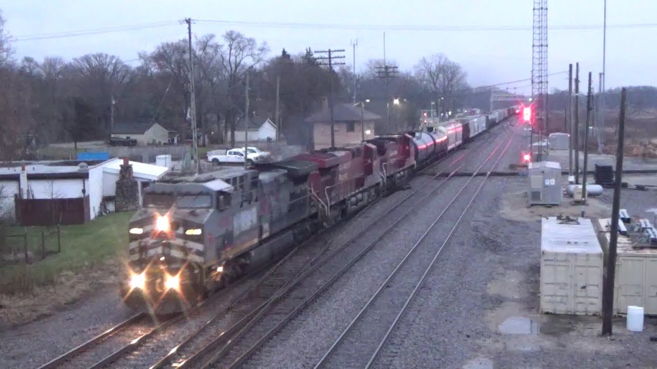 KCSM 4555 at Rondout, IL - YouTube