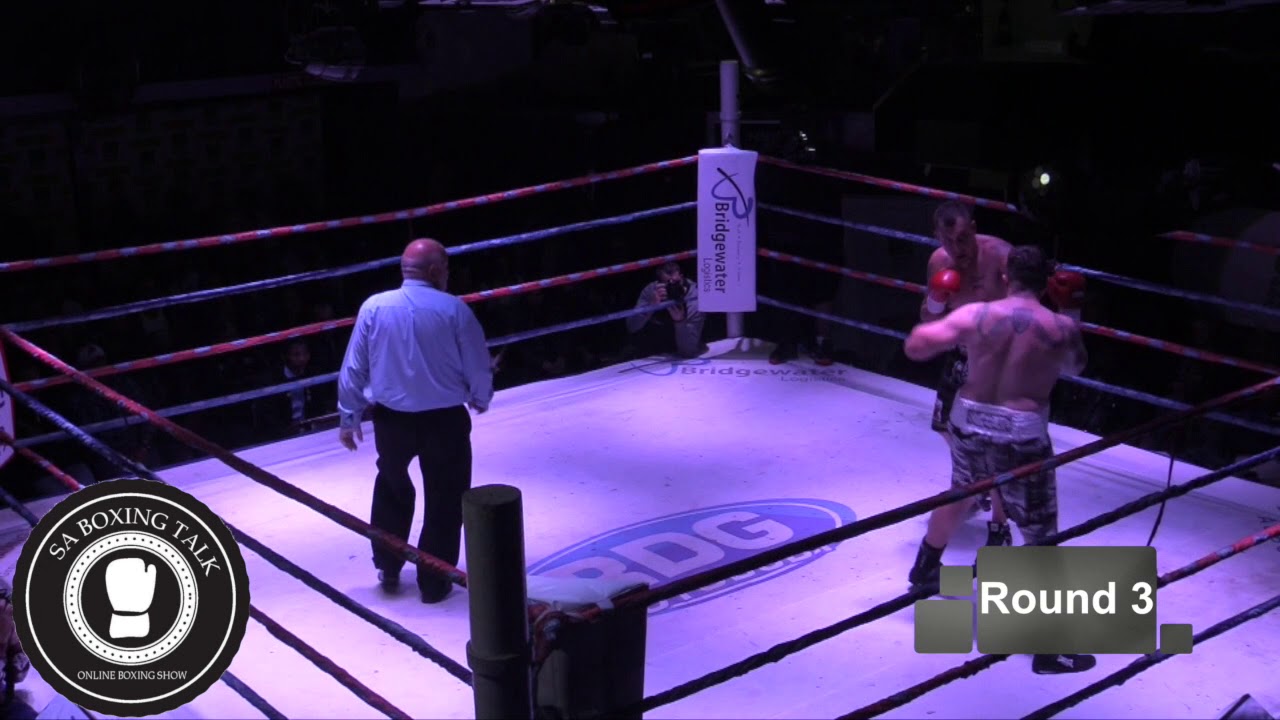 Luke Sutherland vs Warren Le Roux - YouTube