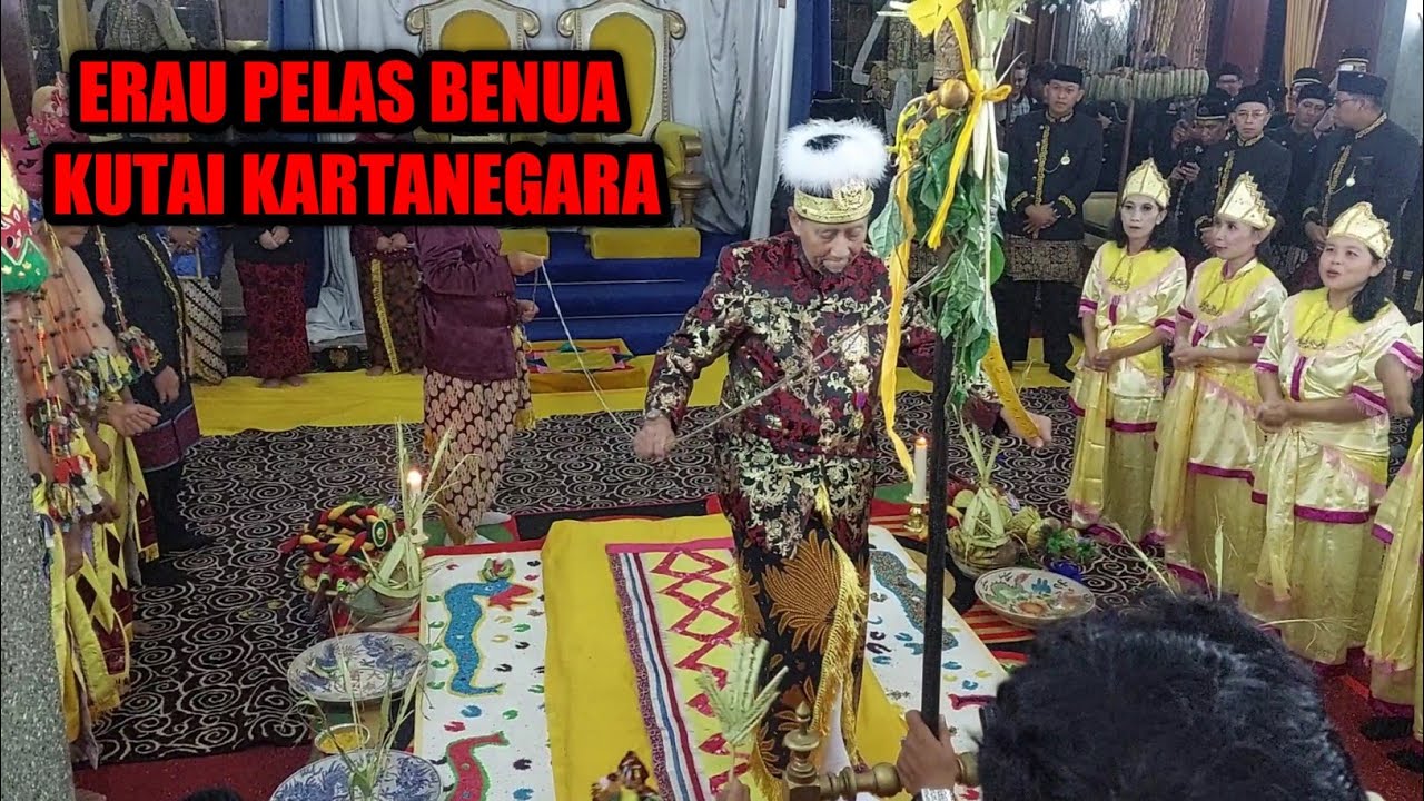 Upacara Adat Erau Pelas Benua Tenggarong Kutai Kartanegara Kalimantan ...