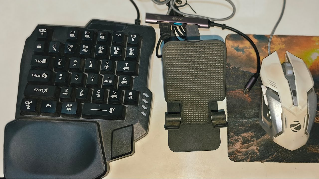 Free fire game play mouse and keyboard - YouTube