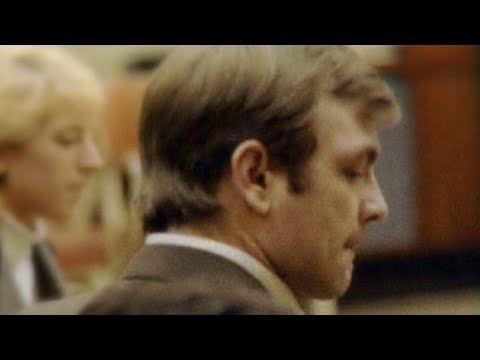 Jeffrey Dahmer - Paper Trails - Darkside - YouTube