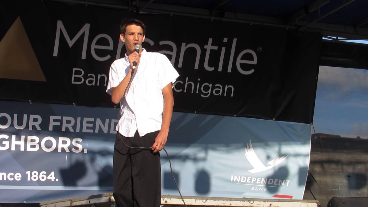 Malachi Singing Frank Sinatra "Fly Me To The Moon" - YouTube