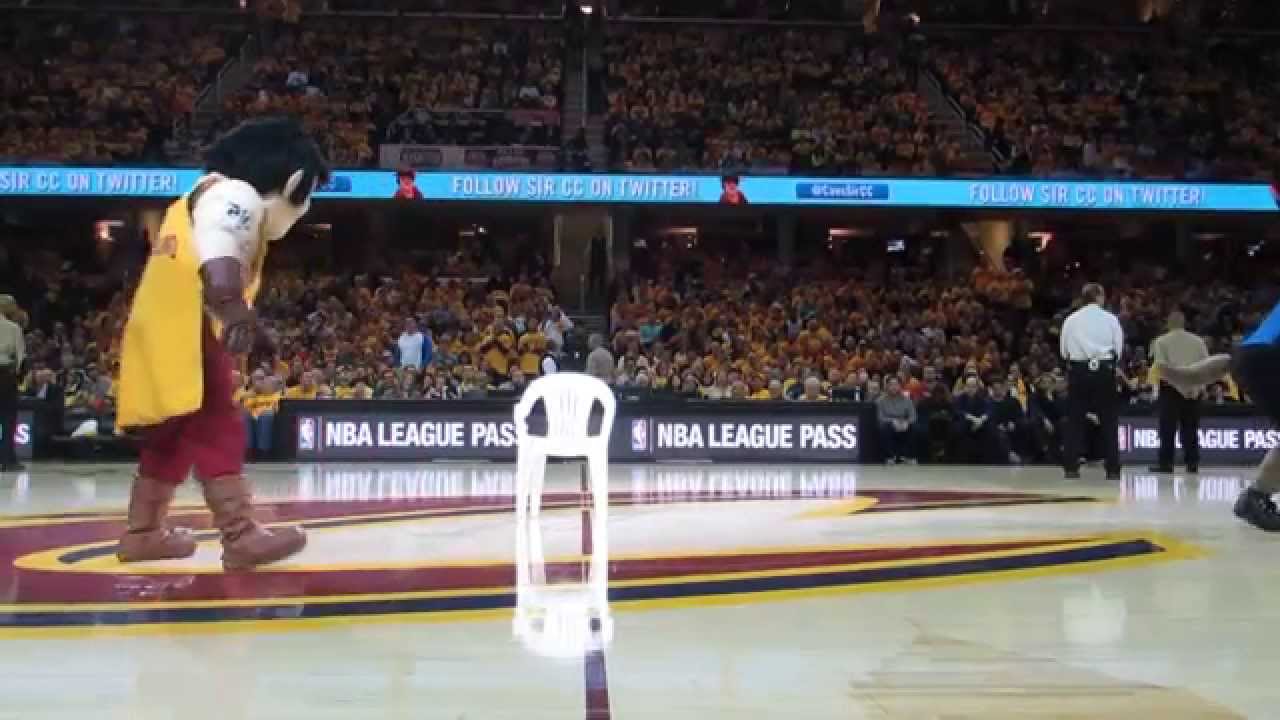 Moondog and Sir CC: The Amazing Sladek (@amazingsladek) - YouTube