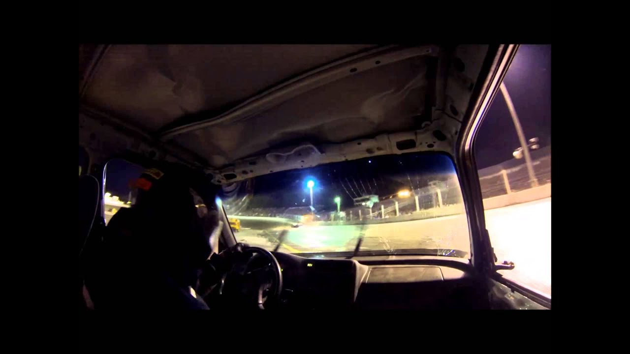 2013 Slinger Slamfest Rollover - YouTube