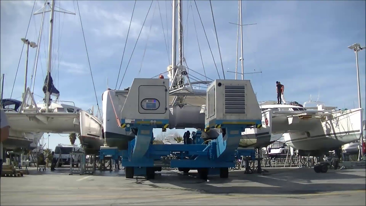 CROC LIFT 45ton - Amphibious boat trailer for Port de La Grande Motte ...