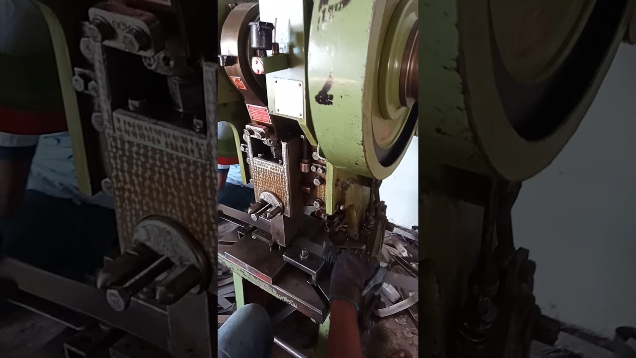 Power Press Working Metal Sheet Cutting Operation पावर प्रेस Mechanical ...