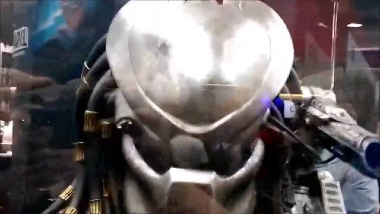 SDCC 2014: Sideshow Collectibles PREDATOR Display: Machiko Noguchi ...