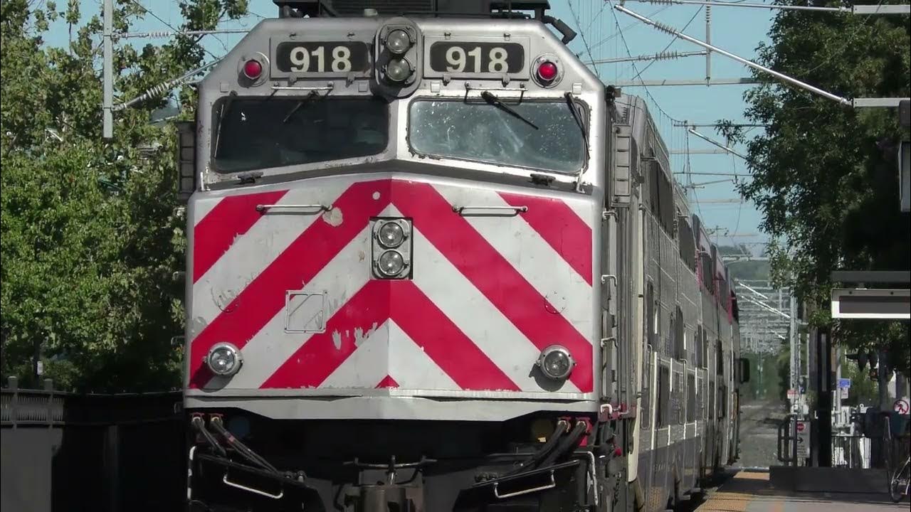 Final days of the F40s! Railfanning along the Peninsula! - YouTube