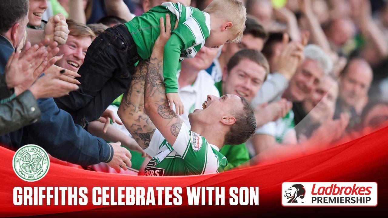 Cute moment as Griffiths celebrates goal with son - YouTube