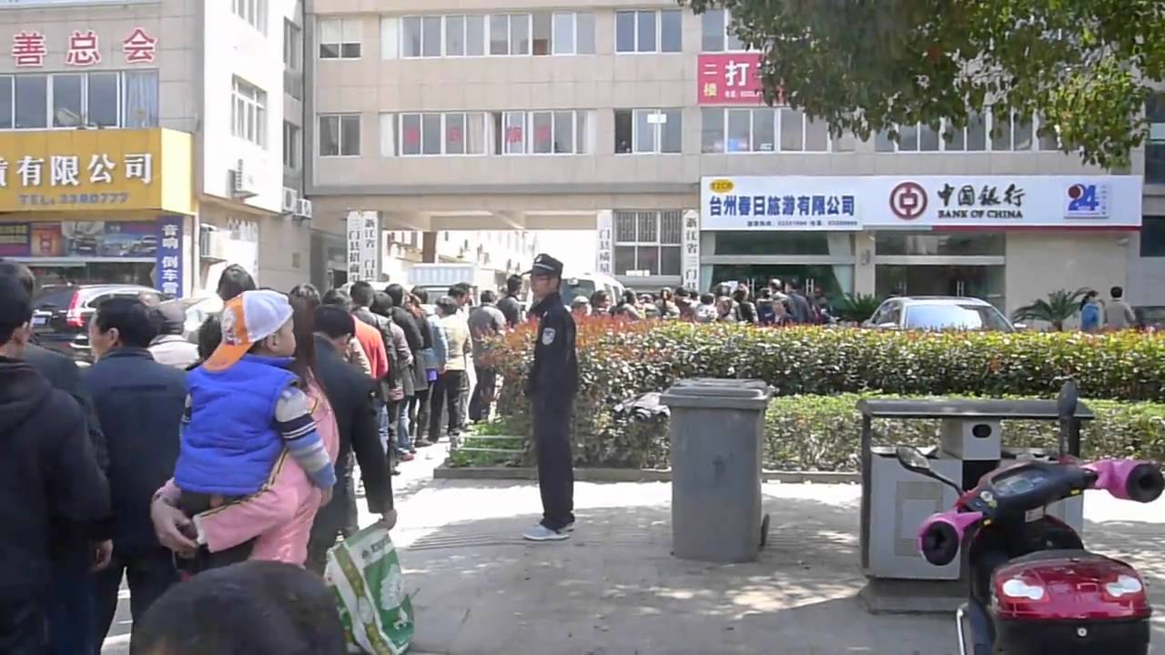 Salt hoarding - YouTube