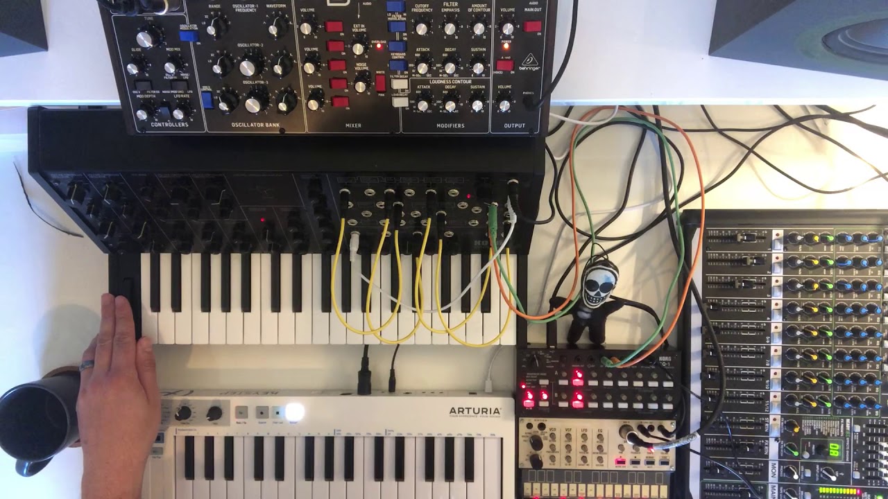 Jam 0027 • Korg • MS-20 • SQ-1 • Volca Keys • Behringer • Model D ...