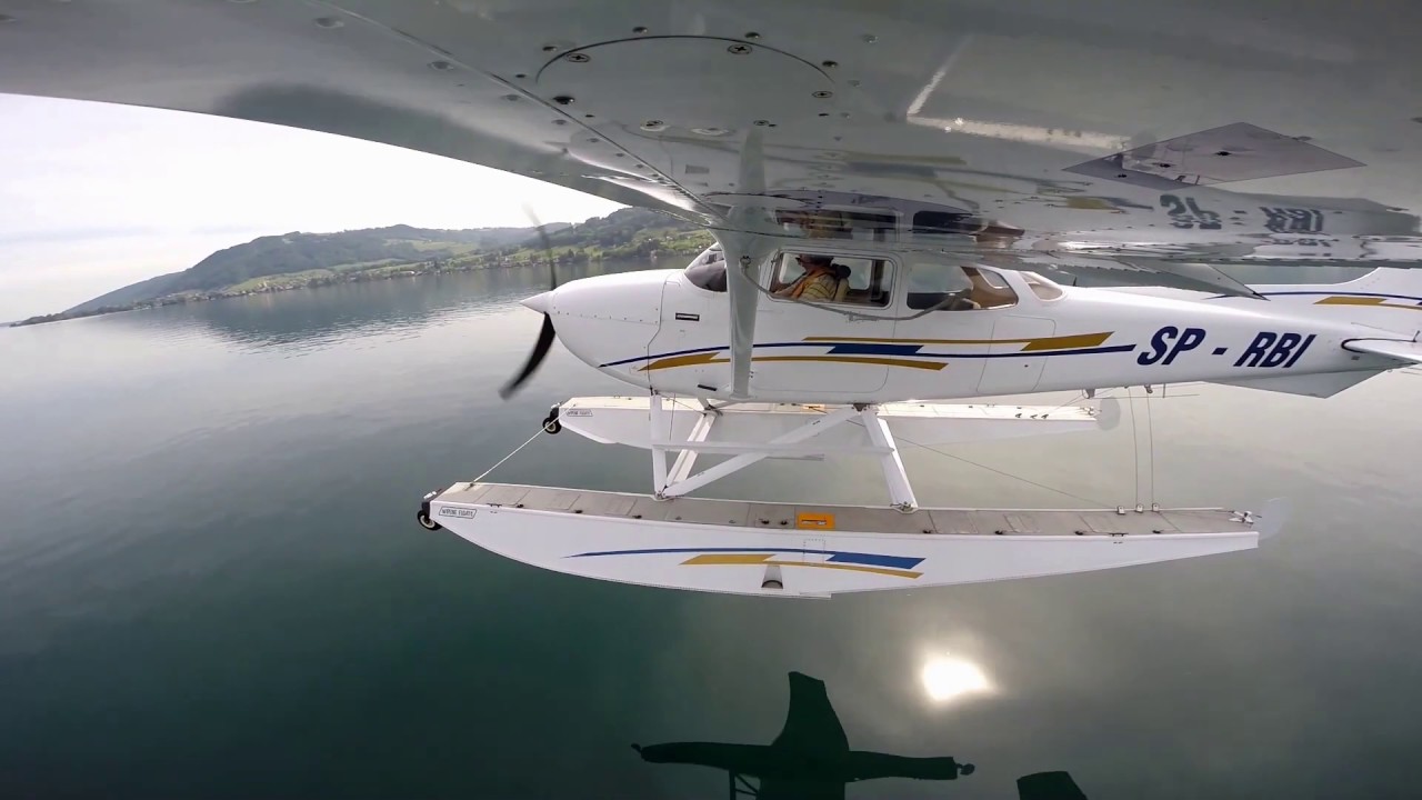 Seaplane Basics: Glassy Water Landing with small error - YouTube