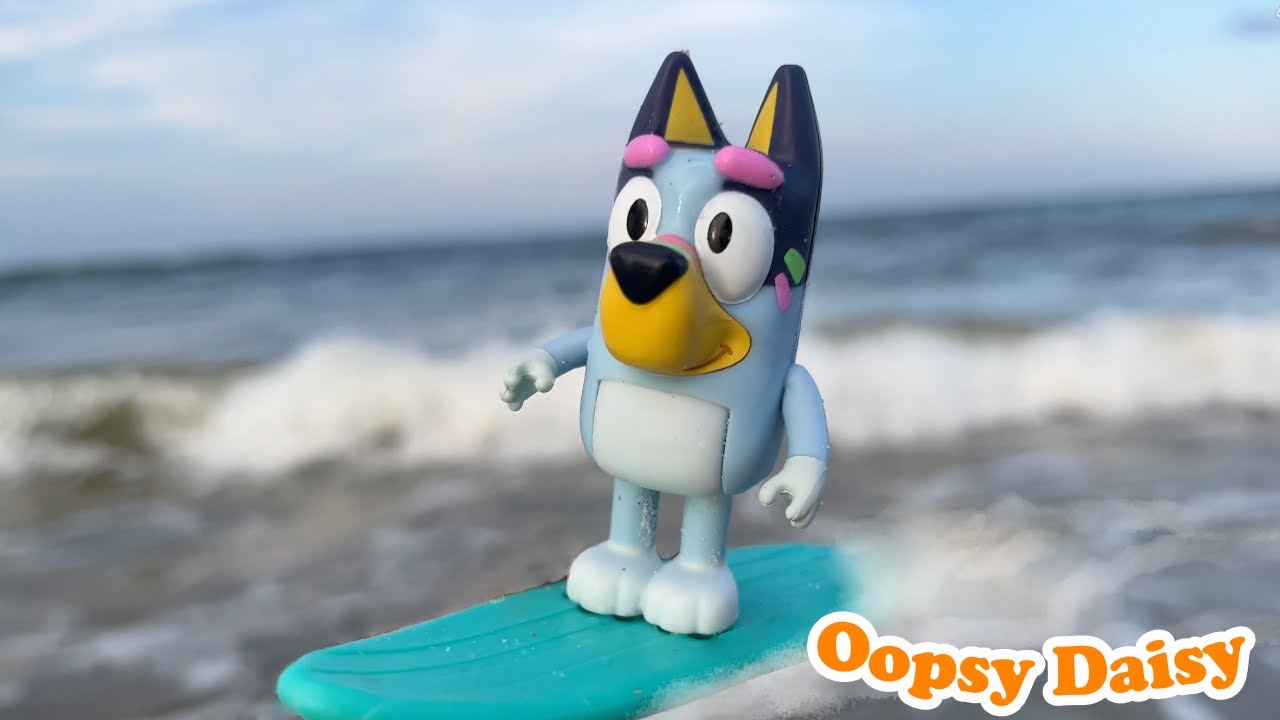 Bluey Surfing in Florida | Coco Builds Sandcastles 🏖 - YouTube