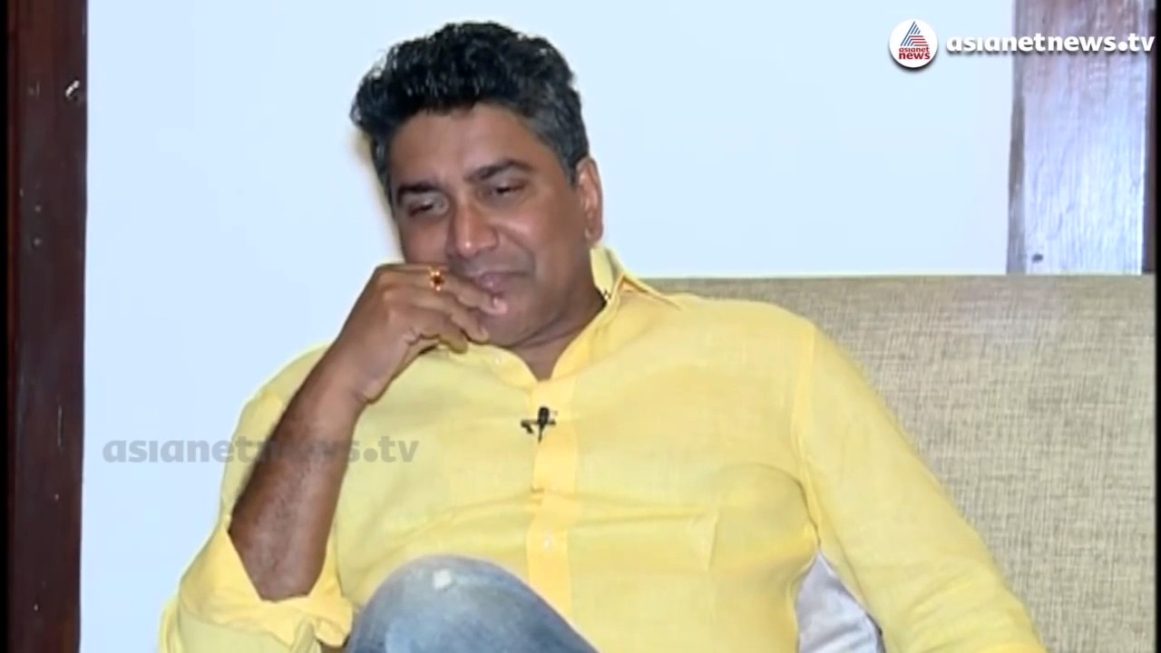 V A SREEKUMAR MENON TAKING ABOUT MONHANLAL FILM RANDAMOOZAM - YouTube