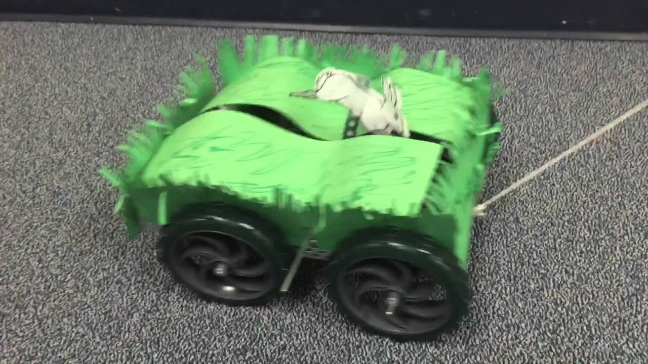GTT PLTW pull toy - rabbit hopping in grass - YouTube
