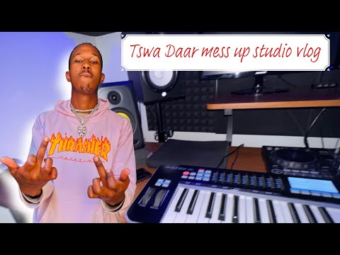 Eh Swaar studio vlog . (Tswa Daar by Khuli Chana mess up version) - YouTube