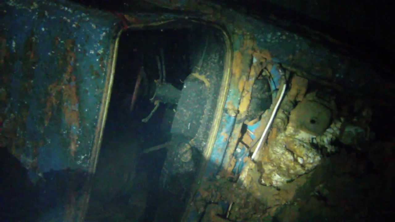 FTS - Wrack der Zenobia vor Larnaca / Zypern - YouTube