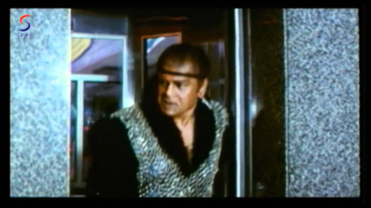 The worst & the most stupid indian action scene - YouTube