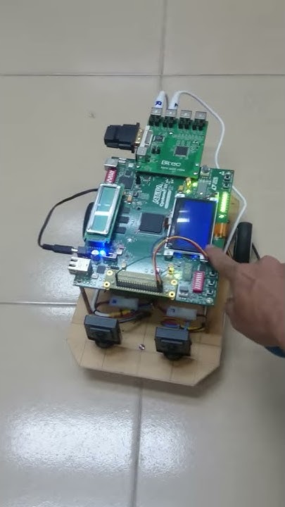 Robot object tracking, stereo vision - V2 - YouTube