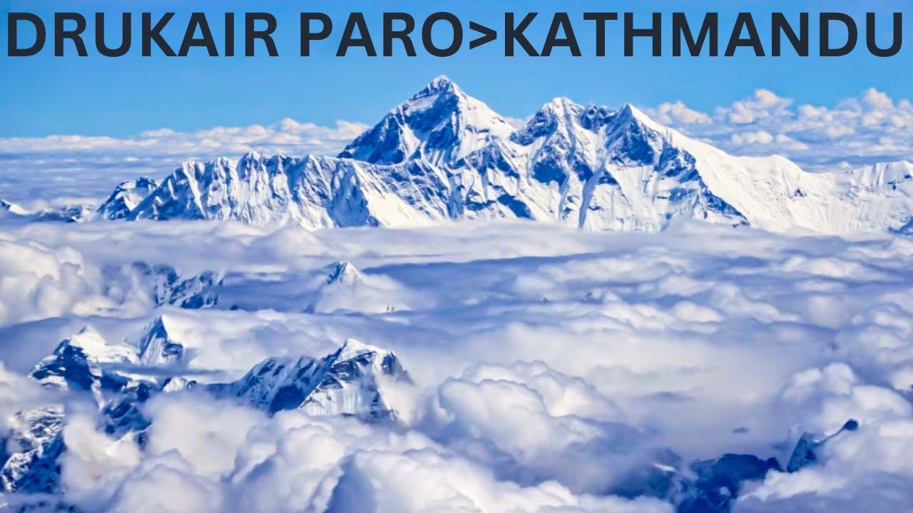 [4K] MOUNT EVEREST Summit Views from DRUK AIR Flight from PARO 🇧🇹 - YouTube