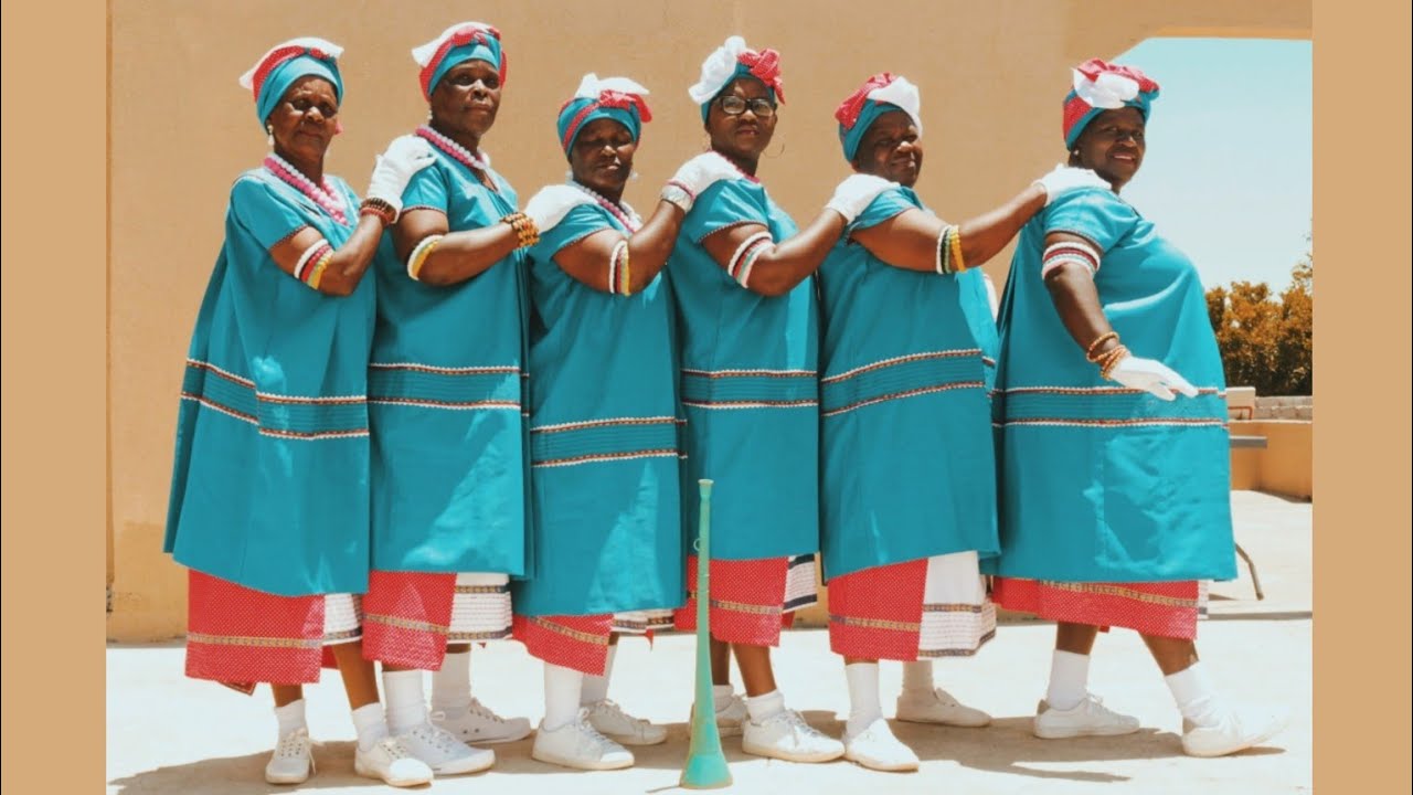 Tsogang Mainela Dithaba Go Kgererega | Manyalo Music Dancing Group ...