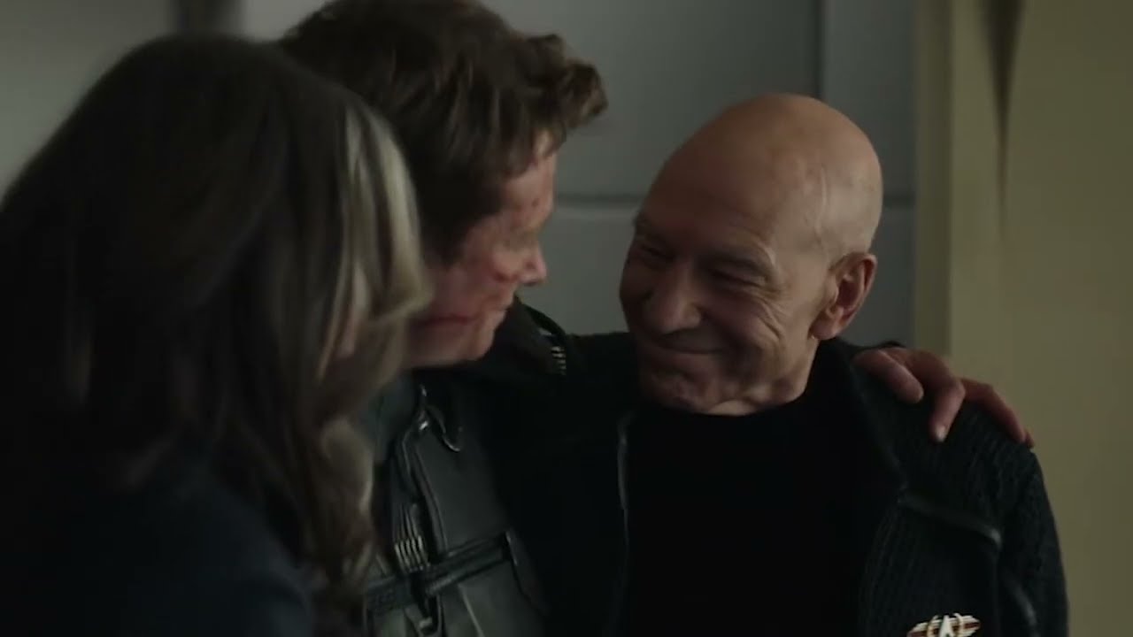See How Jean-luc and Crew Battles the Borg (Again) in the Finale of ...