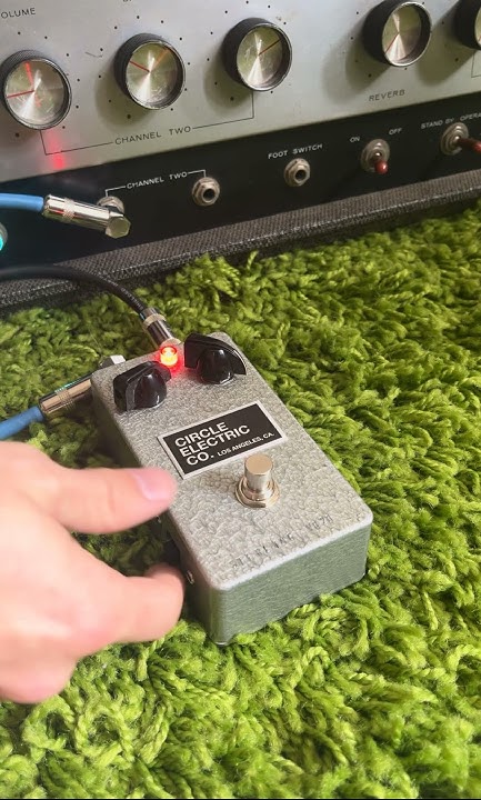 Circle Electric Co Sterling fuzz w/SFT337 / SFT363E transistors cleanup ...