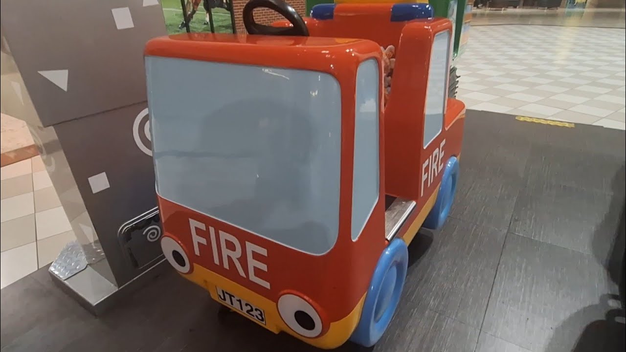 Jolly Roger Jolly Town Fire Engine kiddie ride (Very Rare) (Fail) - YouTube