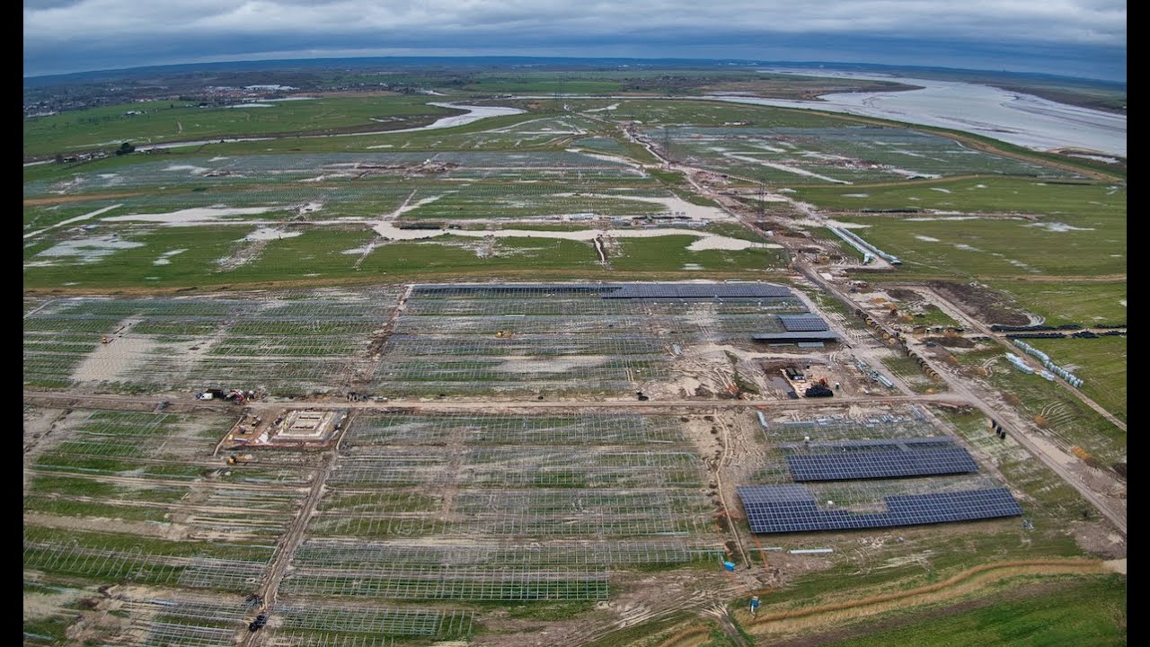 Cleve Hill Solar Park - YouTube