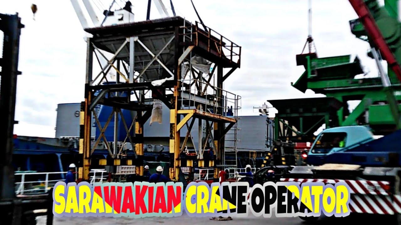Mengangkat Hopper | Samalaju Port | Kren Operator Malaysia - YouTube