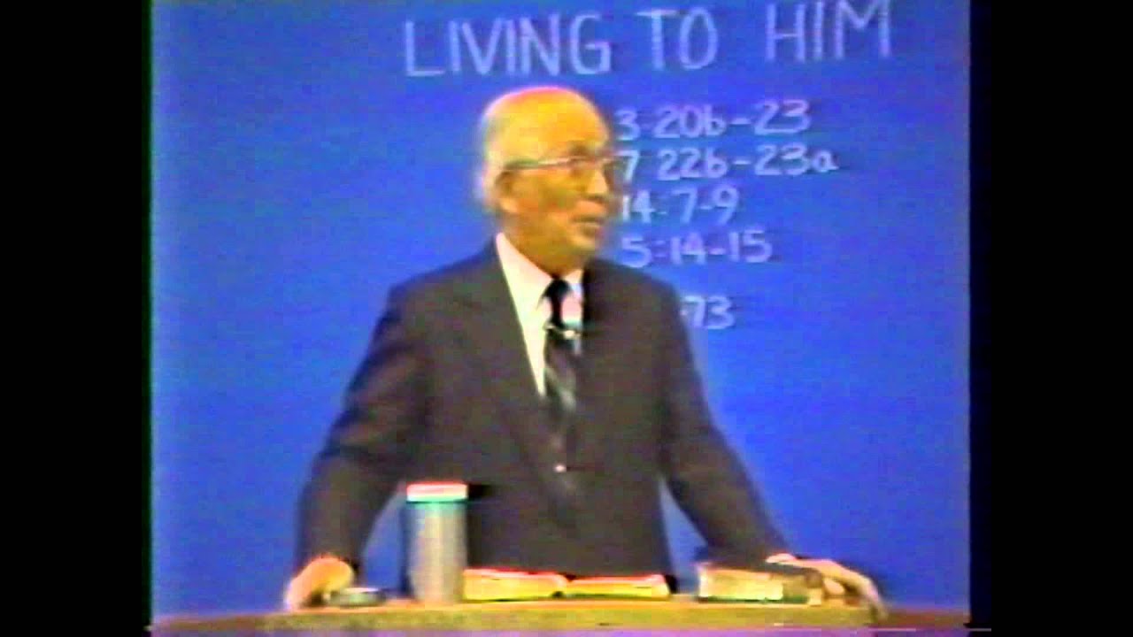 Nuestra Comision Por El Hno Witness Lee - YouTube