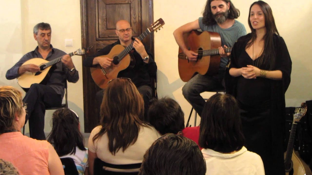 Fado Ana Margarida - Tudo isto é fado - YouTube