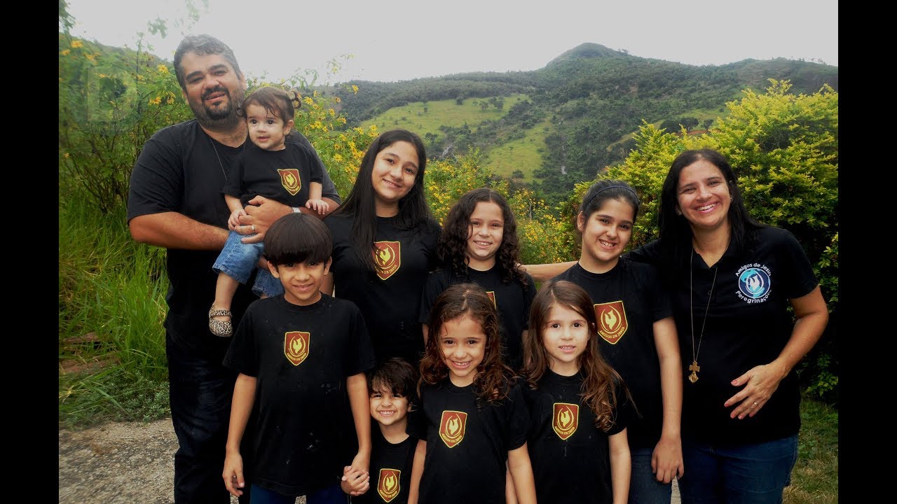 Nove filhos e muito amor: Kelly Emerick celebra o Dia das Mães e o dom ...