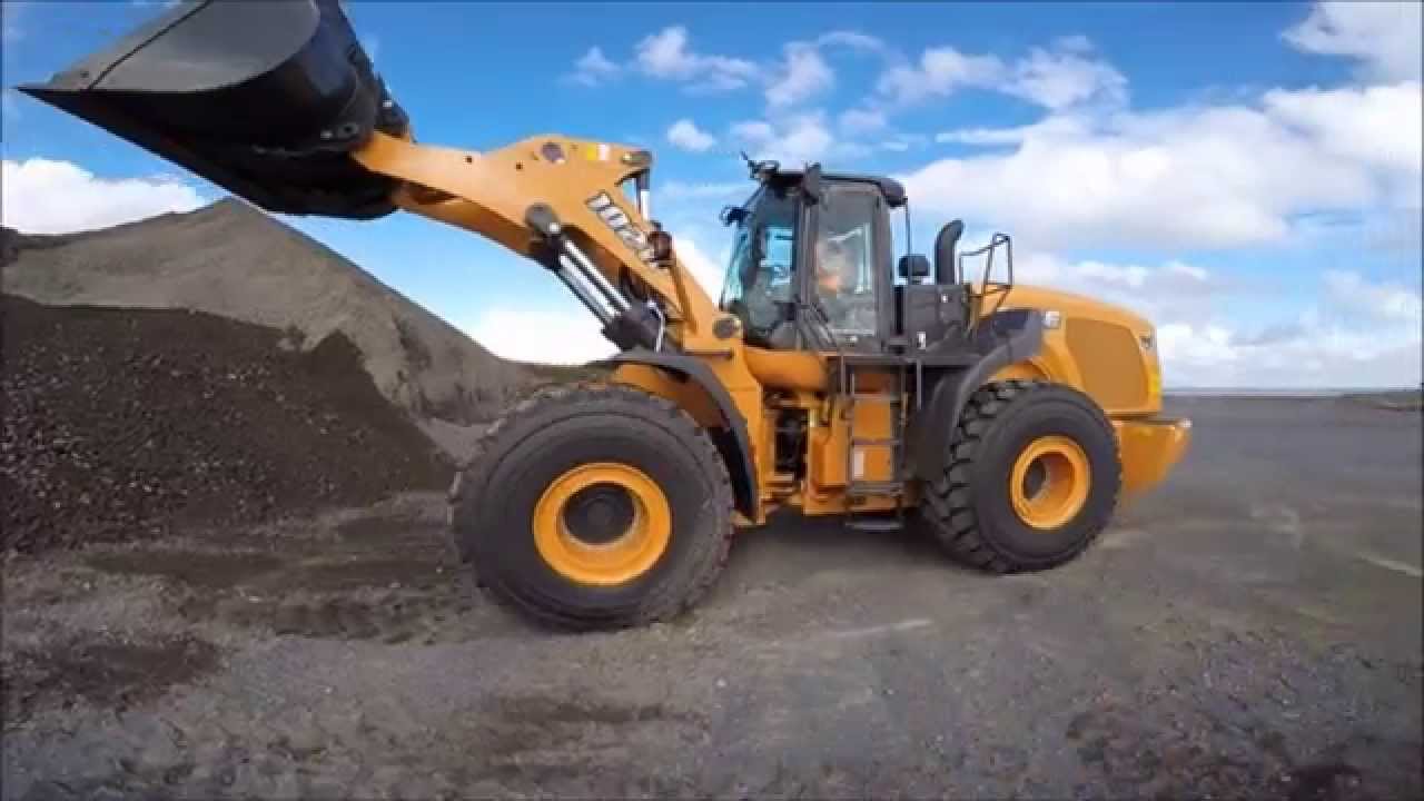 Case 1021F wheel loader | Deals on Wheels - YouTube