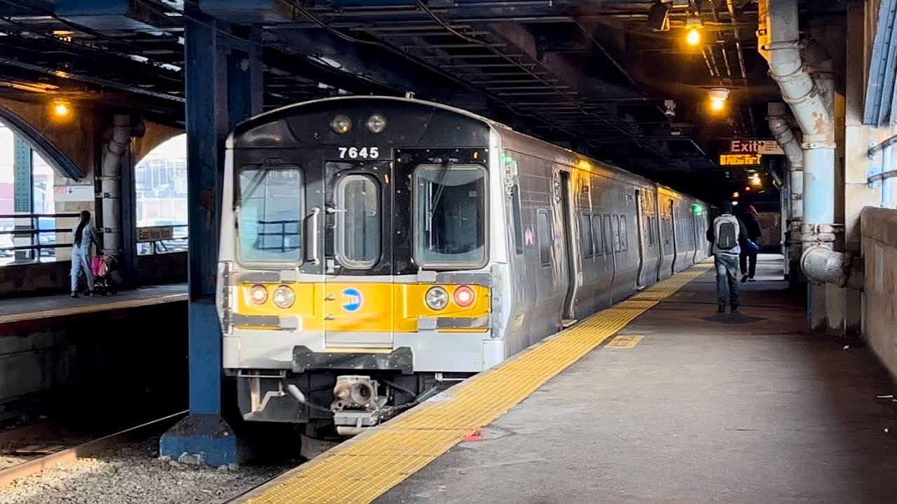 LIRR: M7 Train on the City Terminal Zone at East New York - YouTube