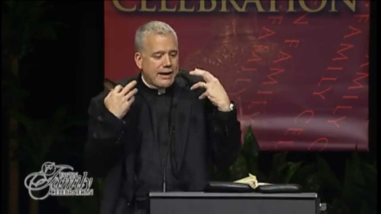 EWTN Family Celebration 2014 - ADDRESS BY FR. LARRY RICHARDS - YouTube