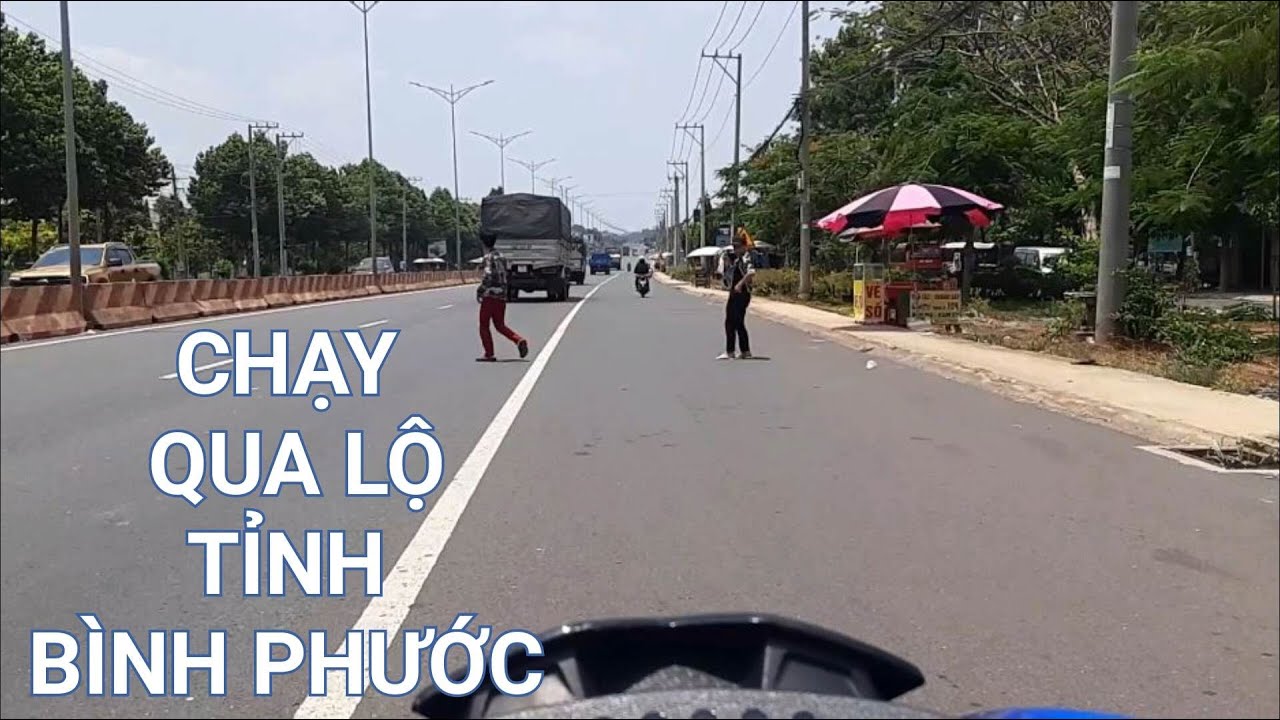 Đường DT 741 Bình Phước chạy như thế này - YouTube